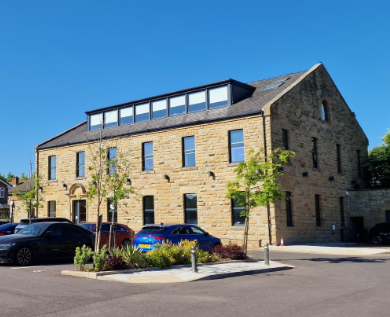 Circle Leasing. Courtesy car leasing company